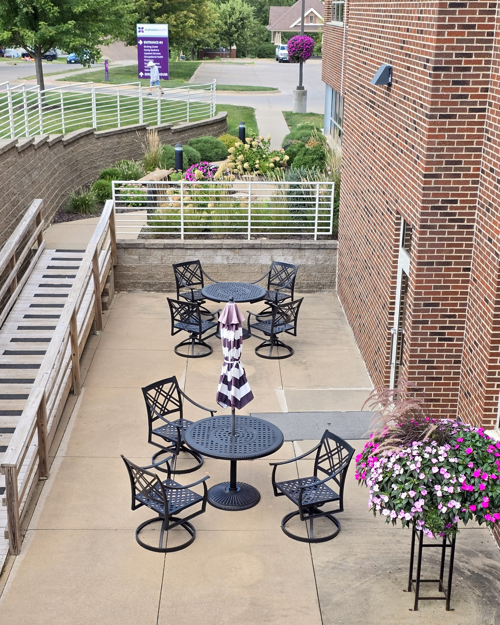 Healing Begins At The Door: Gardens Of Hope At Mahaska Health - Mahaska ...